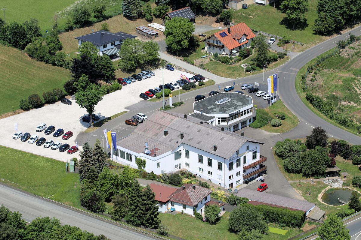 Autohaus Hanauer (Oberviechtach) – OberpfalzWiki