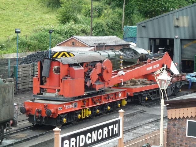 Cowans Sheldon 30-ton steam crane - SVR Wiki