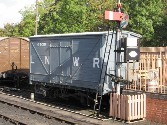 LNWR 76738 (fictitious) 4-Wheel Tranship Van - SVR Wiki